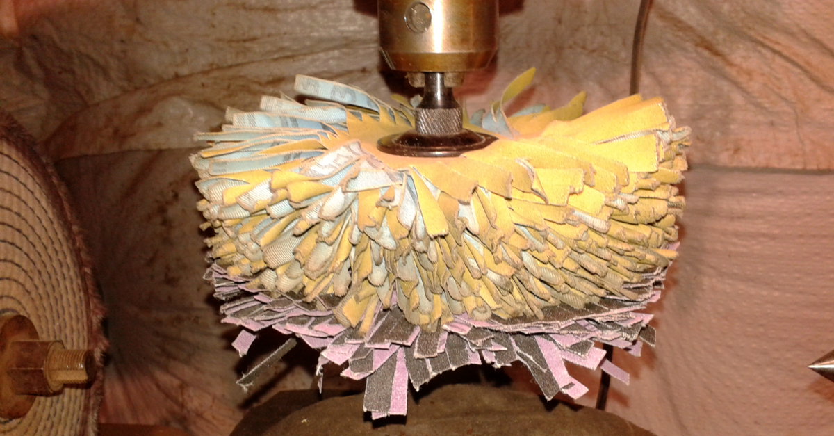 /2022/06/sanding-mops/ -> medium.com/rc-soaring-digest/sanding-mops ...